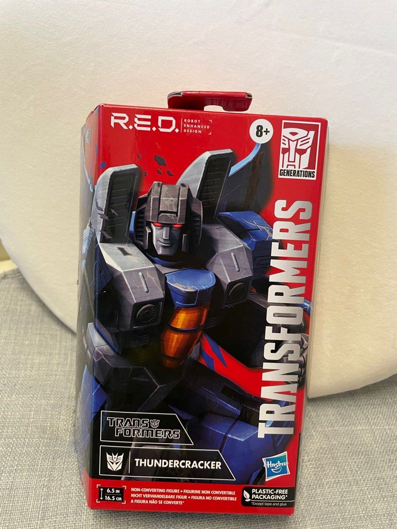 全新 Transformers Thundercracker R.E.D. 8+, 興趣及遊戲, 玩具 & 遊戲類 - Carousell