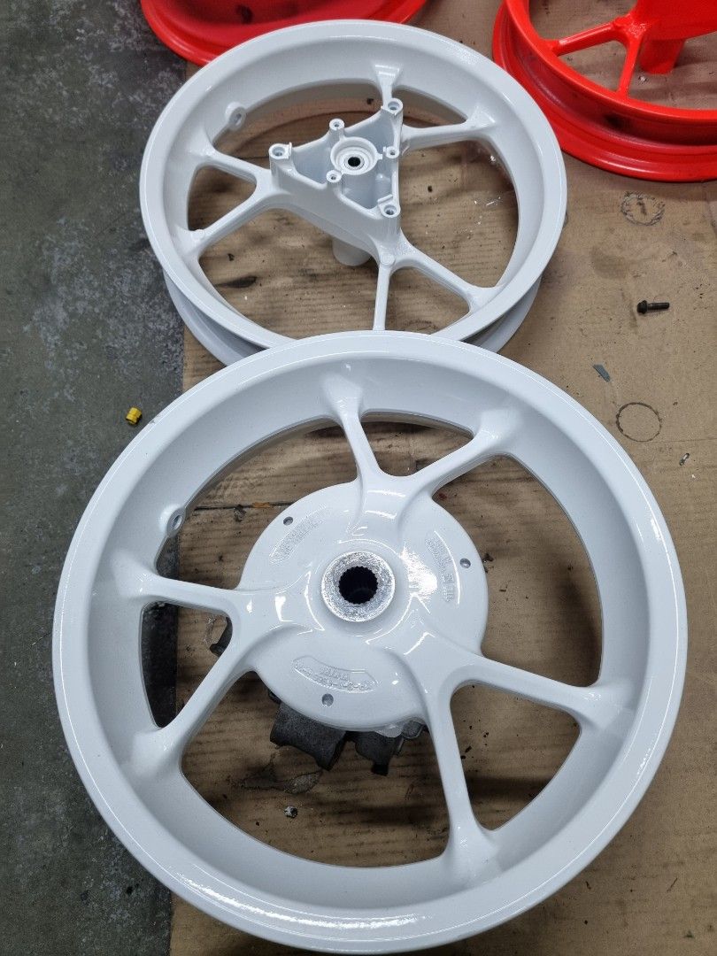 Aerox White Rims, Motorcycles, Motorcycle Accessories on Carousell
