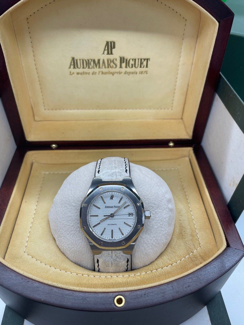 AP 14800ST vintage watch Royal Oak Audemars Piguet, Luxury, Watches on Carousell