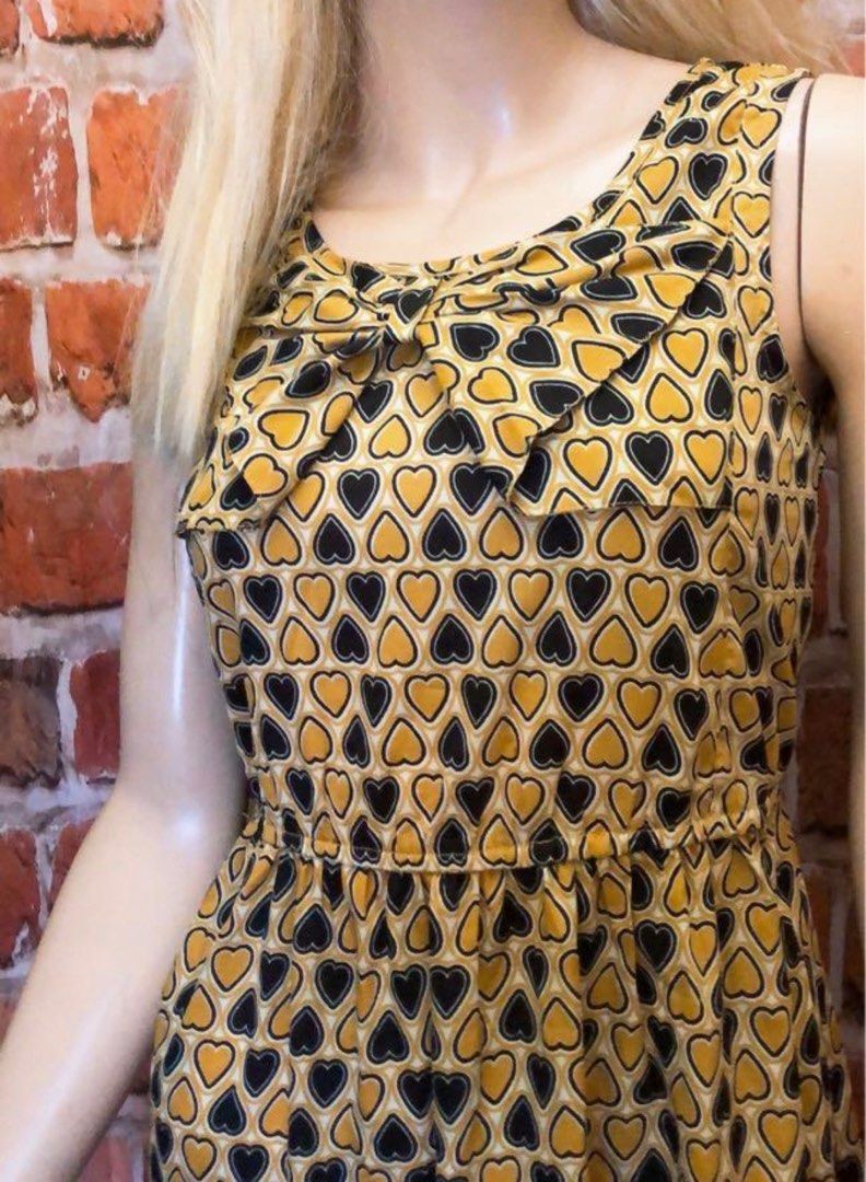 Atmosphere dress, Women's Fashion, Dresses & Sets, Dresses on Carousell