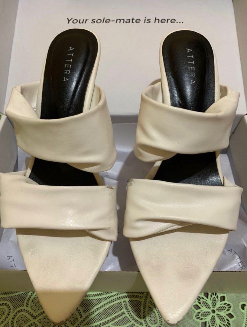 Attera heels (TYLA) white, Fesyen Wanita, Sepatu di Carousell