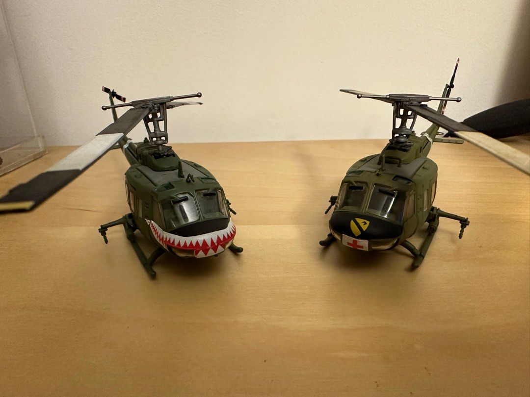 Bell Huey UH-1 H Helicopter gunships for sale, Hobbies & Toys ...