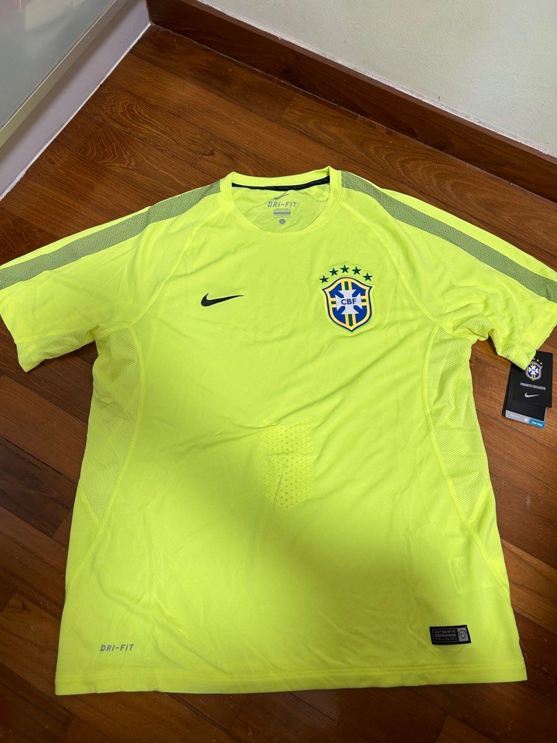 Brazil home kit, Men's Fashion, Activewear on Carousell