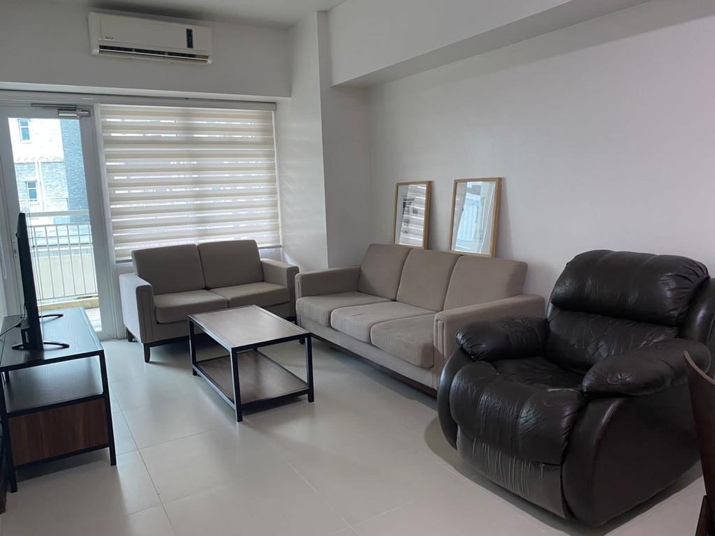 DF - FOR LEASE: 2 Bedroom Unit in Aston Tower, Two Serendra, BGC, Taguig, Property, Rentals ...