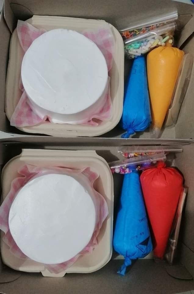 DIY BENTO CAKE KIT, Food & Drinks, Homemade Bakes on Carousell