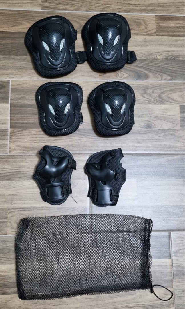 Rollar Blade Safety Equipment Guard for knee, elbow, and palm., Sports ...