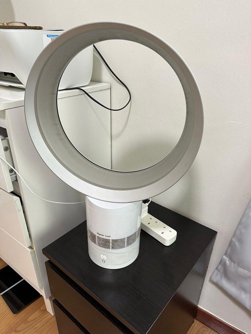 Dyson table fan, Furniture & Home Living, Lighting & Fans, Fans on ...
