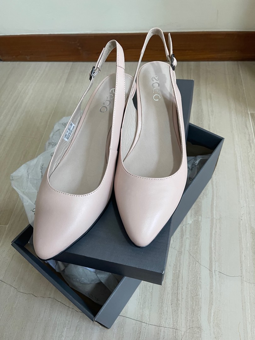 ECCO Heels woman shoes, Women's Fashion, Footwear, Heels on Carousell