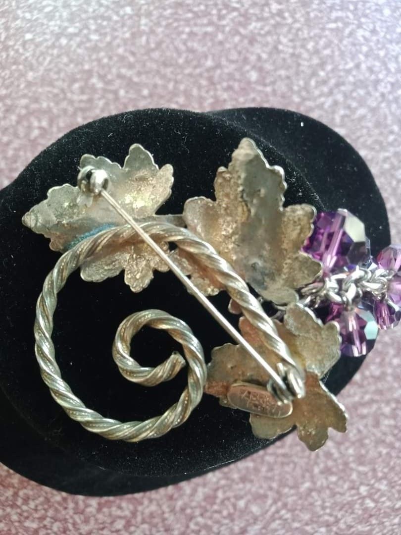 FABRICE Paris Vintage Brooch on Carousell