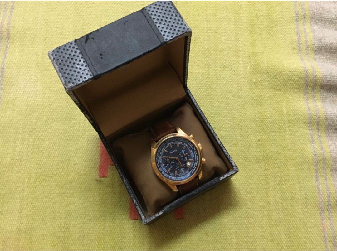 Guess Chronograph Watch gold, Men's Fashion, Watches & Accessories ...