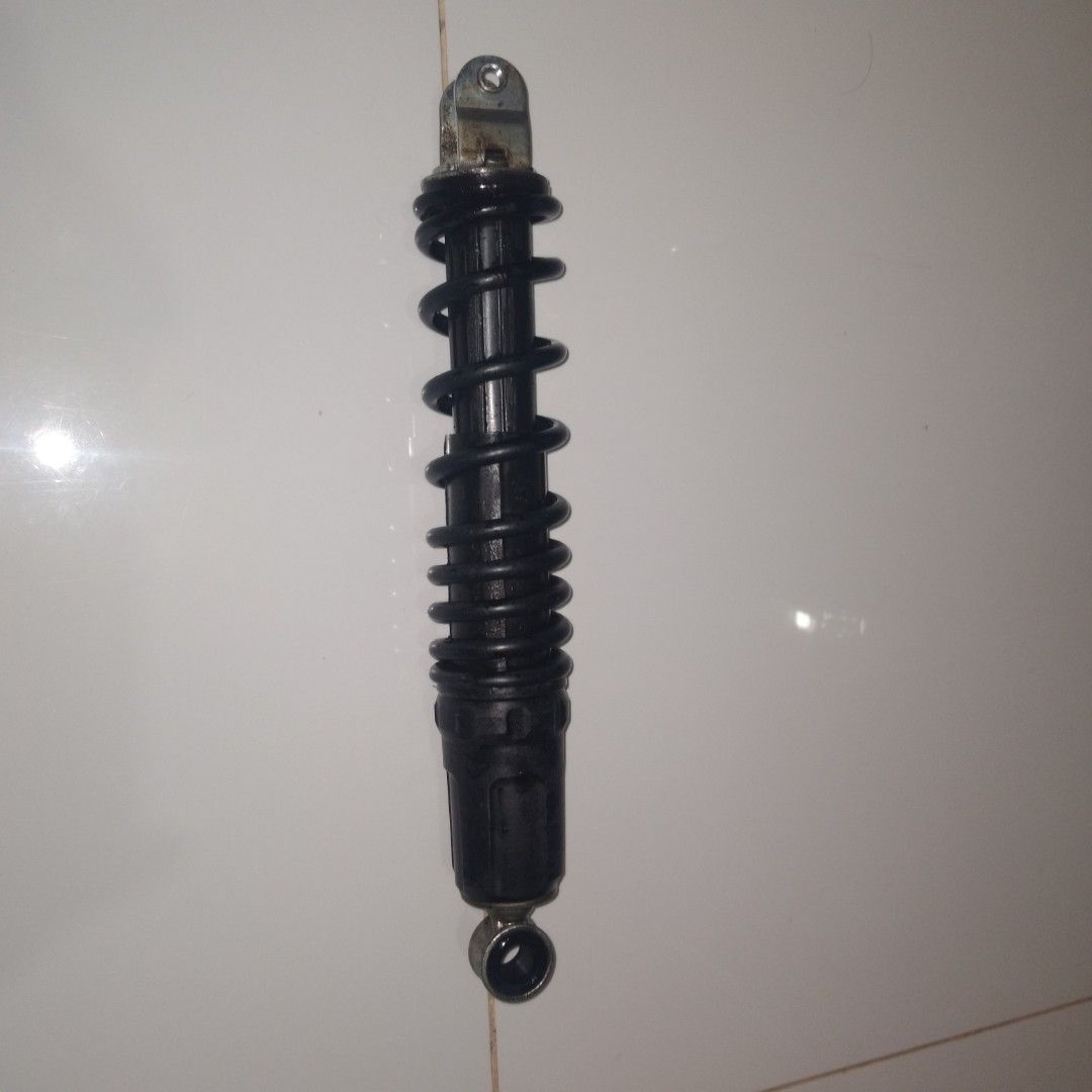 Honda beat fi v2 stock rear shock suspension, Motorbikes, Motorbike ...