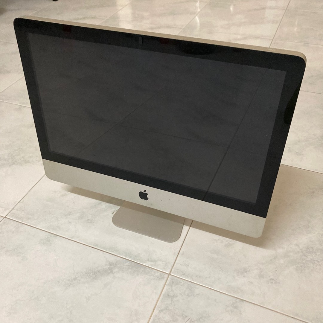 iMac 21.5 inch Mid-2011, Computers & Tech, Desktops on Carousell
