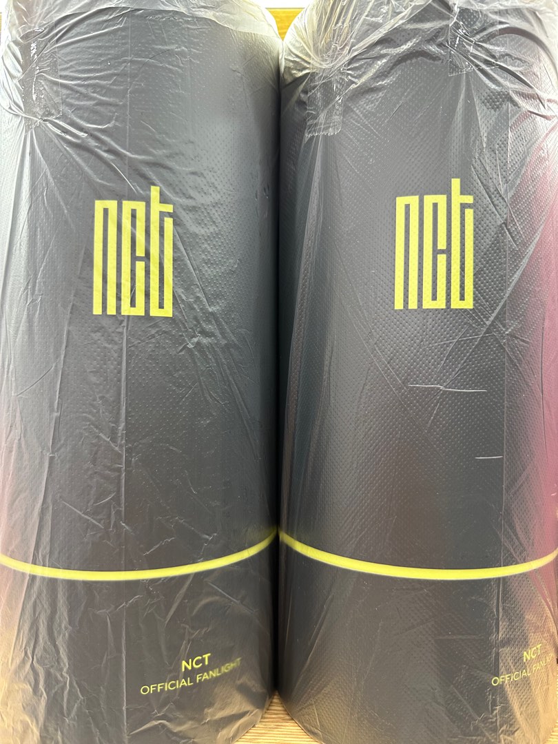instock nct official fanlight lightstick, Hobbies & Toys, Memorabilia ...