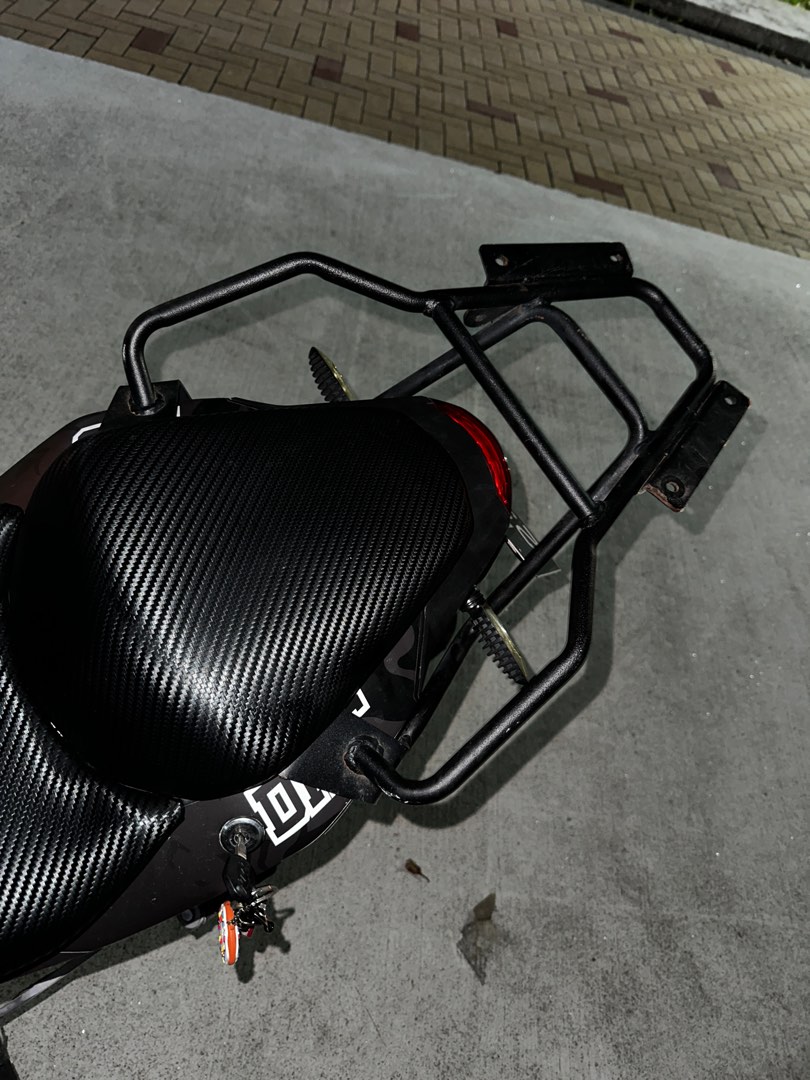 KTM duke Rear rack, Motorcycles, Motorcycle Accessories on Carousell