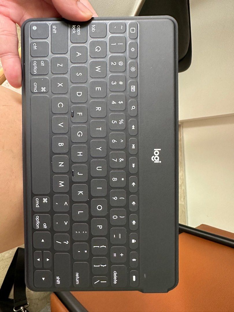 Logitech Wireless Keyboard Computers Tech Parts Accessories Computer Keyboard On Carousell