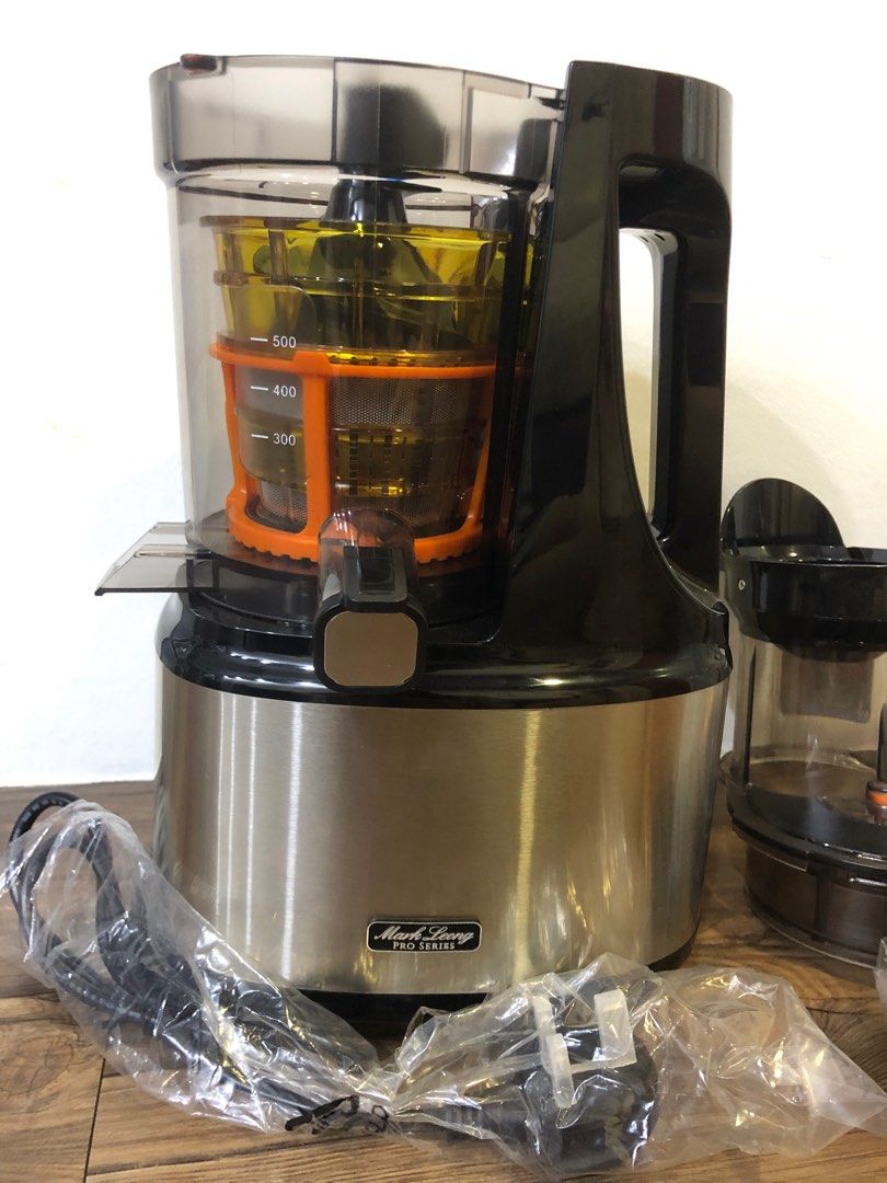 Mark Leong Pro Series Titan Juicer, TV & Home Appliances, Kitchen Appliances, Juicers, Blenders ...
