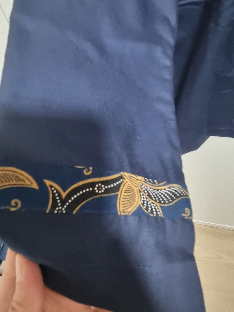 Navy Blue Batik Set, Men's Fashion, Muslim Wear, Baju Melayu on Carousell