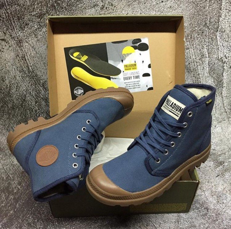 Palladium Pampa Boot, Fesyen Pria, Sepatu , Sepatu Boot di Carousell
