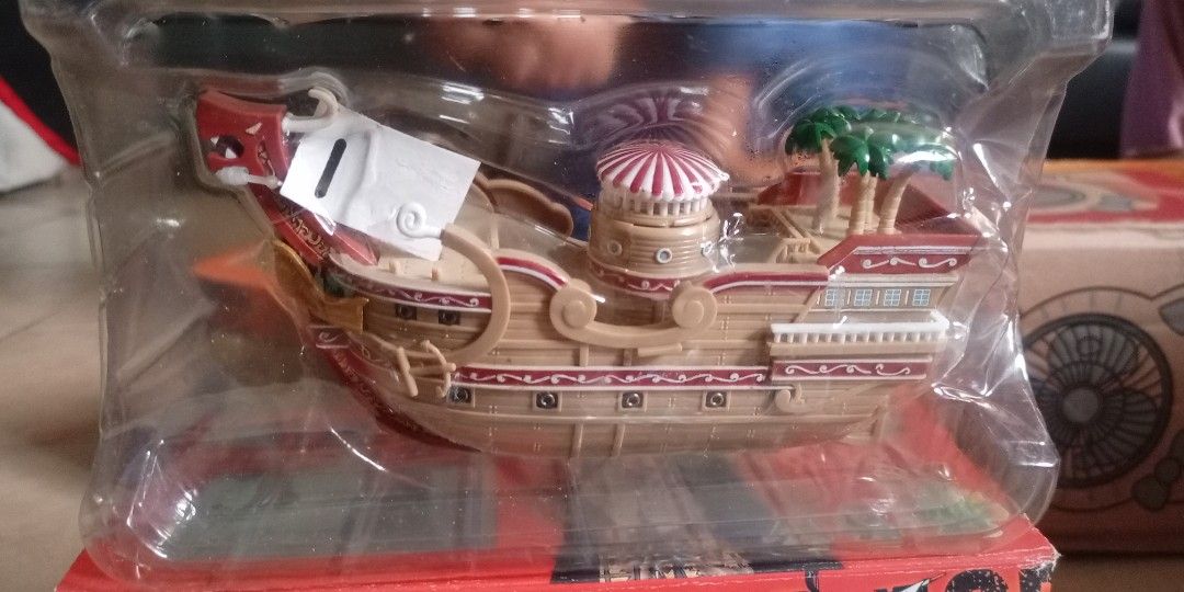 Perahu one piece, Toys & Collectibles, Mainan di Carousell