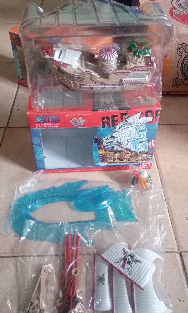 Perahu one piece, Toys & Collectibles, Mainan di Carousell