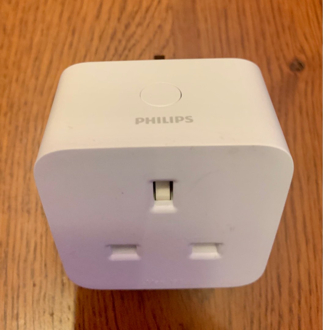 Philips Hue smart plug Bluetooth, TV & Home Appliances, TV ...