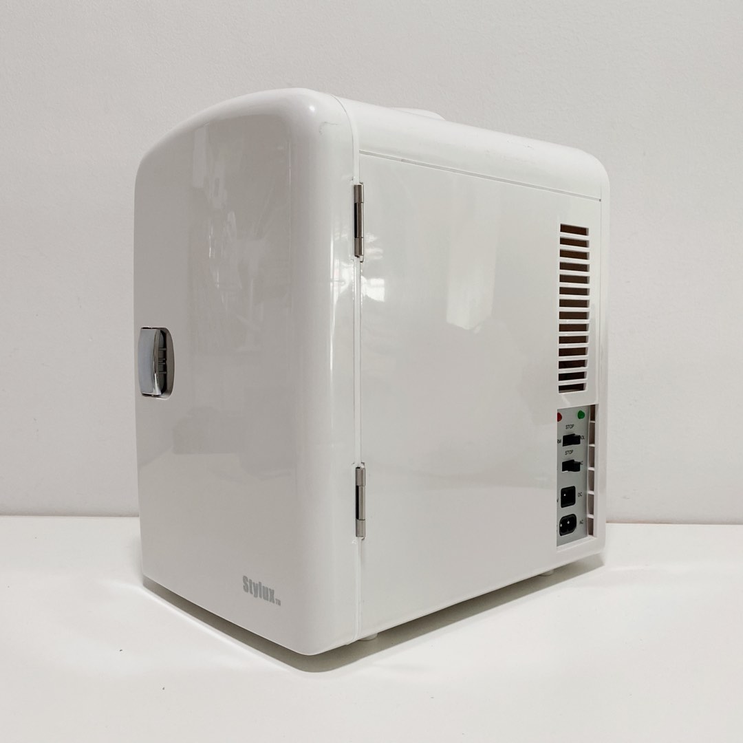 Portable Mini Bar Fridge Cooler - For Drinks, Skincare, Breastmilk, TV ...