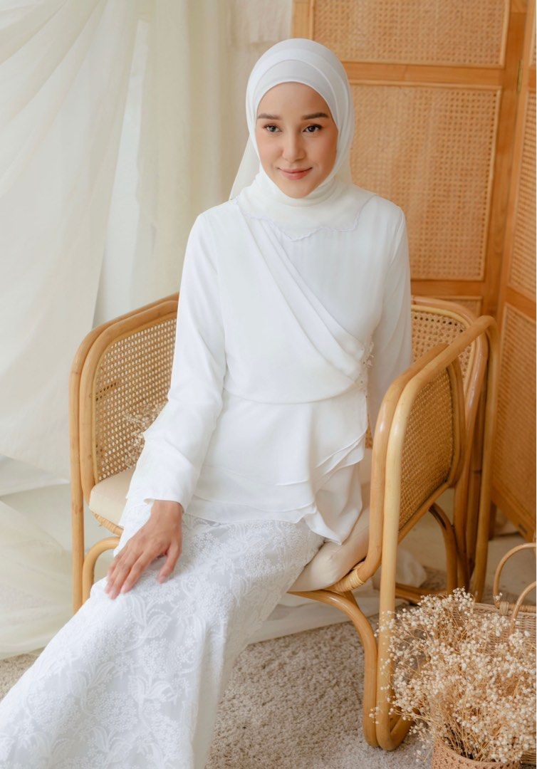 Radiusite bride saiz l, Women's Fashion, Dresses & Sets, Evening ...