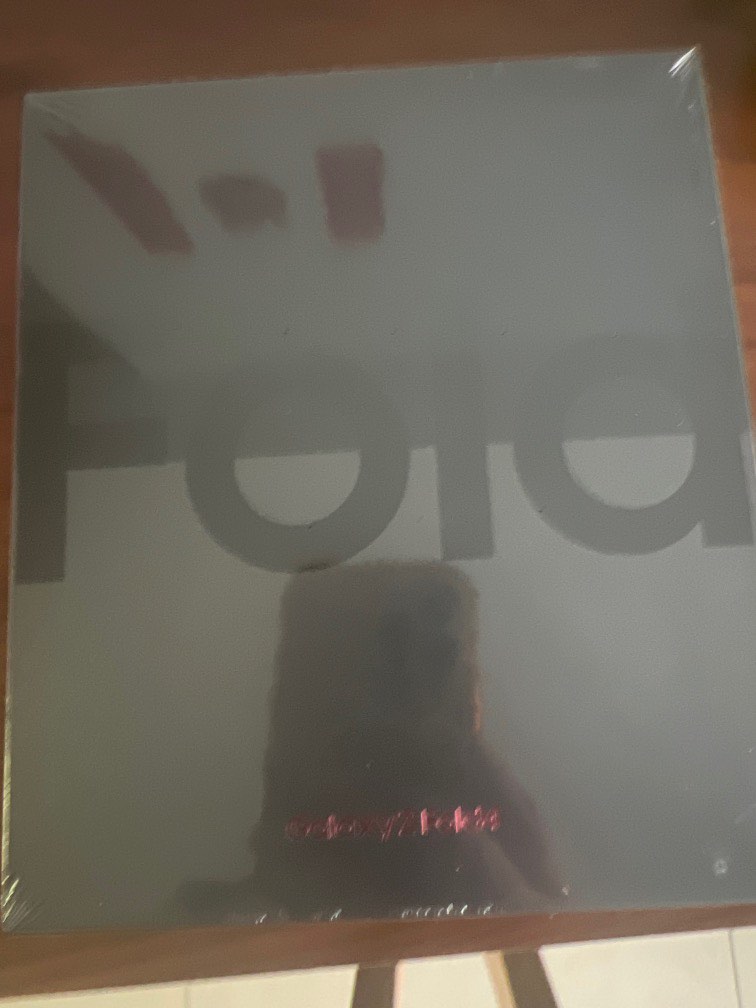Samsung Galaxy Z fold 4 512GB Red, Mobile Phones & Gadgets, Mobile ...
