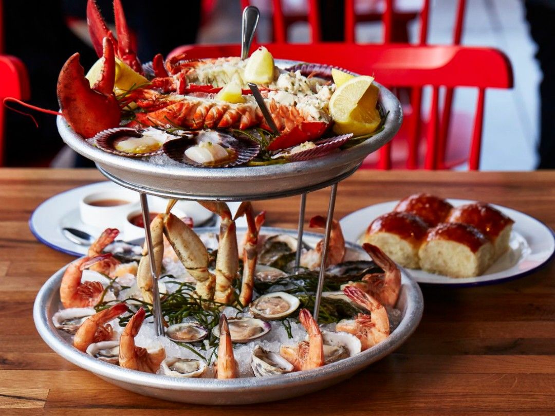 Seafood platter stand, Furniture & Home Living, Kitchenware & Tableware ...