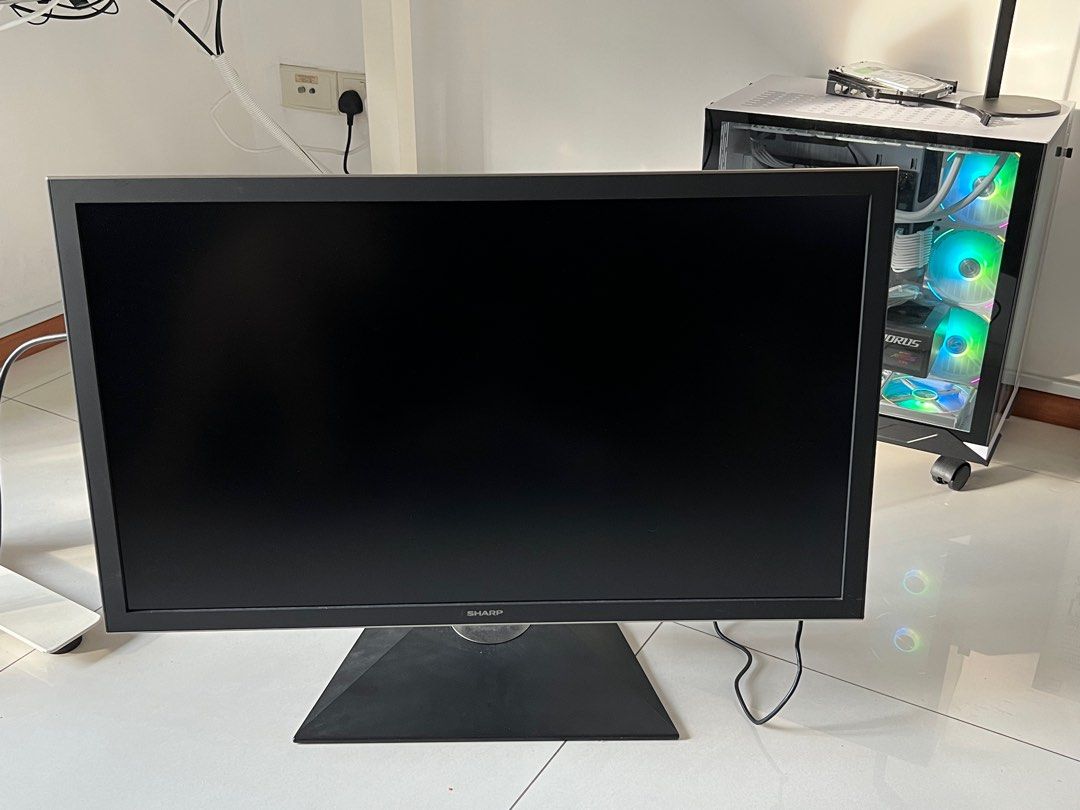 Sharp PN-K321 4k 32 in IGZO monitor, Computers & Tech, Parts & Accessories, Monitor Screens on ...