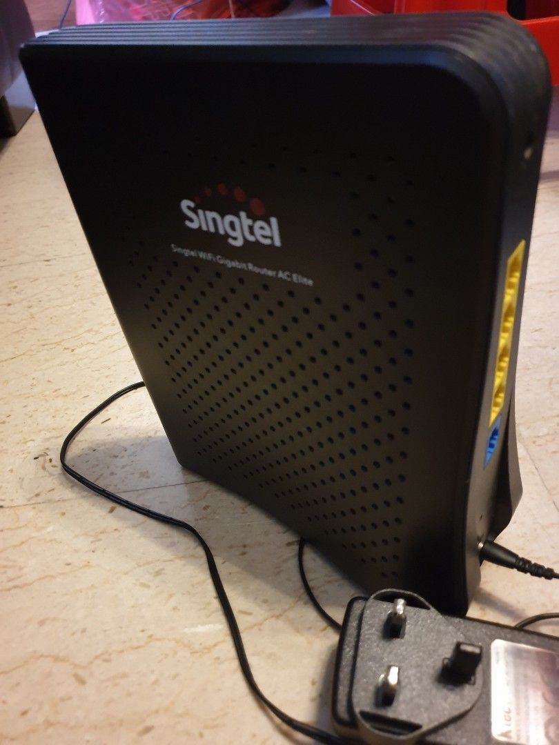 Singtel modem & Optical Network Terminal, Computers & Tech, Parts ...