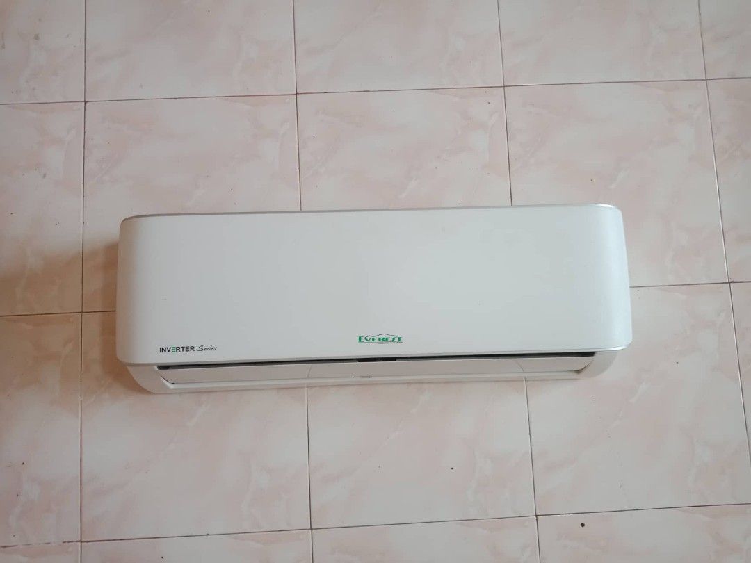 Split type aircon Everest on Carousell