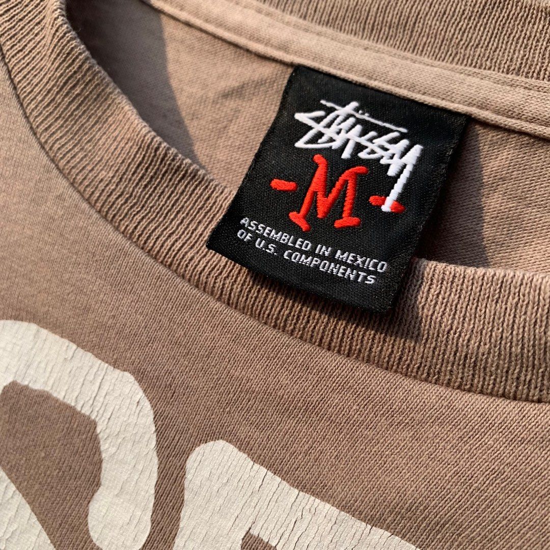 Stussy Font, Fesyen Pria, Pakaian , Atasan di Carousell