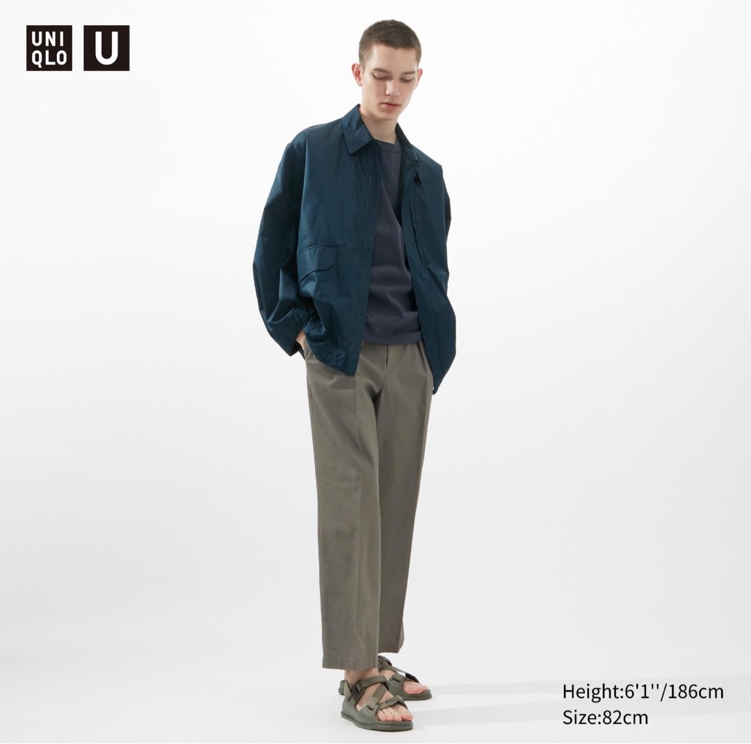 Uniqlo U Wide Pleated Chino Pants 88cm, Men's Fashion, Bottoms, Chinos on Carousell
