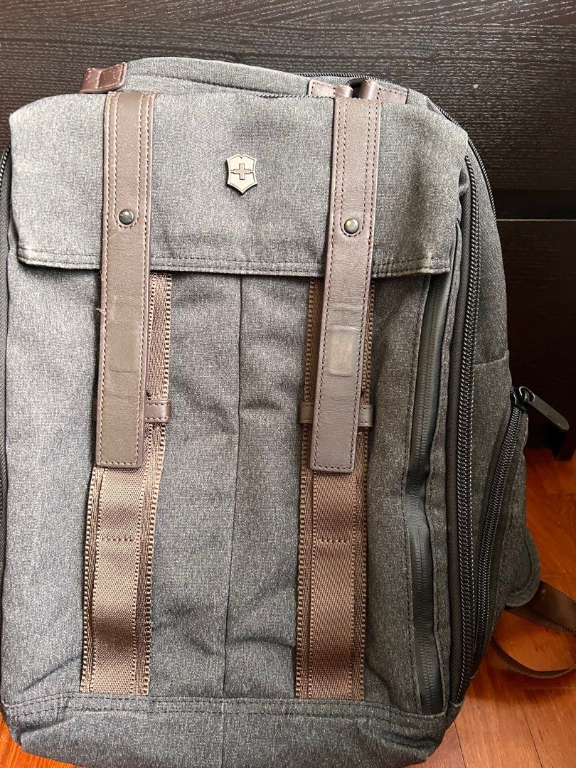 Victorinox laptop backpack, Men's Fashion, Bags, Backpacks on Carousell