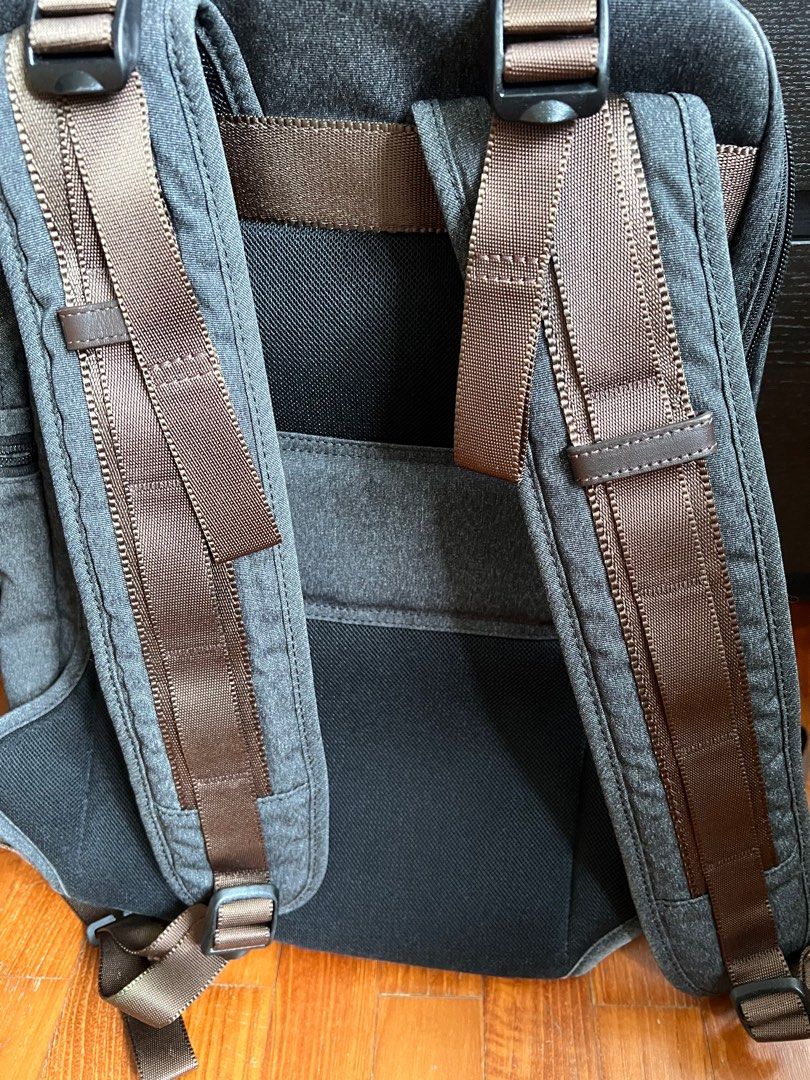 Victorinox laptop backpack, Men's Fashion, Bags, Backpacks on Carousell