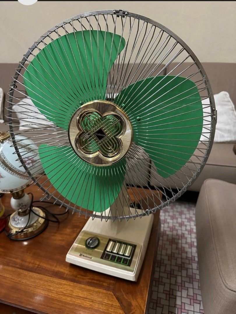 Vintage National Table Fan, spoilt, Hobbies & Toys, Memorabilia ...