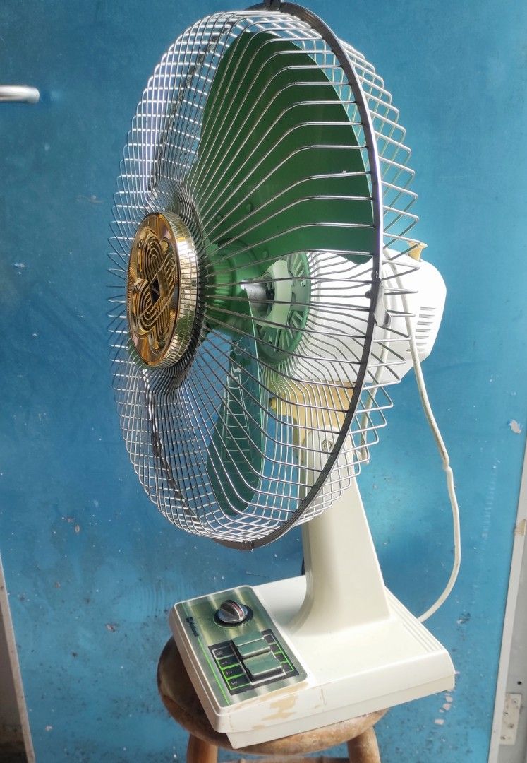 Vintage National Table Fan, spoilt, Hobbies & Toys, Memorabilia ...