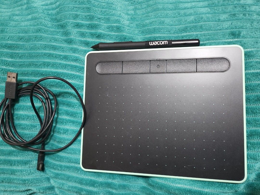 Wacom Intuos Small Bluetooth Drawing Tablet, Mobile Phones & Gadgets ...