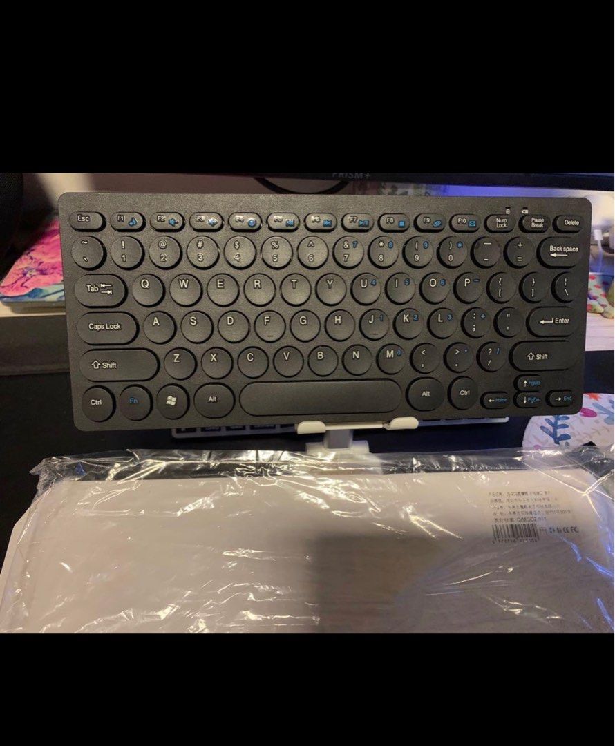 BNIB USB wireless black and Round button Keyboard, Computers & Tech, Parts & Accessories ...