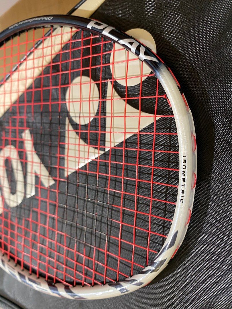Yonex Authentic Astrox 99 Play White Tiger BG66 Ultimax 26lbs, Sports ...
