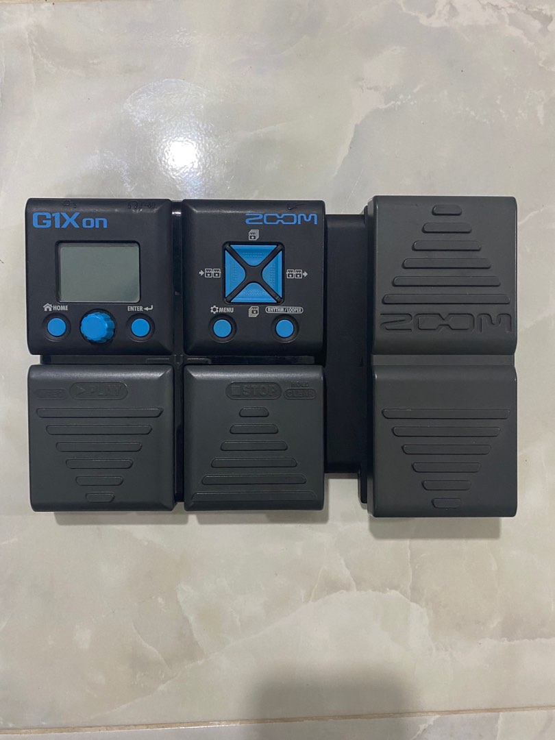 Zoom Multi Effect Guitar G1XON, Hobbies & Toys, Music & Media, Musical ...