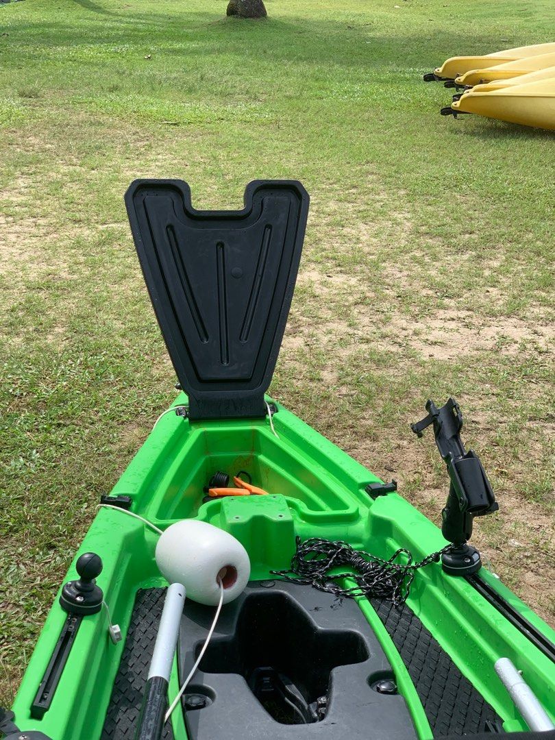 11 ft Kayak with Turbo Fin. Park Kokomo, Sports Equipment, Fishing on ...