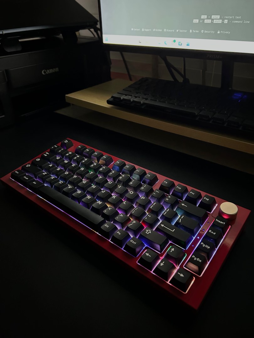 75% custom mechanical keyboard - Full maroon red aluminium ( WOB black ...