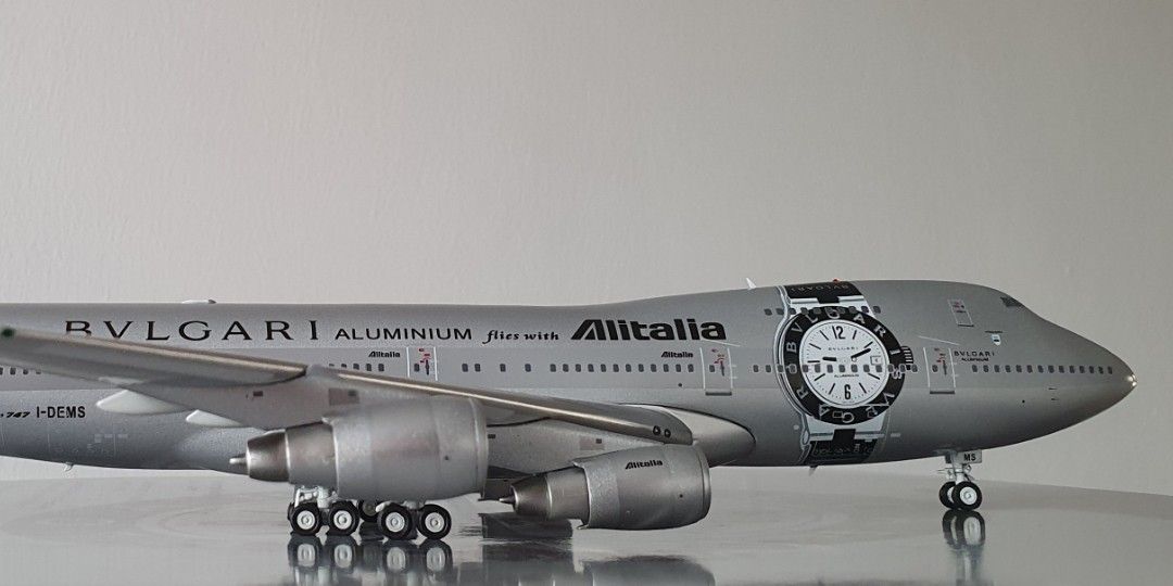 Alitalia in BVLGARI livery Scale 1:200, Hobbies & Toys, Toys & Games on ...