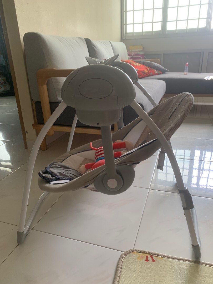 Automatically baby swing rocker, Babies & Kids, Infant Playtime on ...