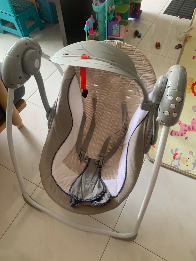 Automatically baby swing rocker, Babies & Kids, Infant Playtime on ...