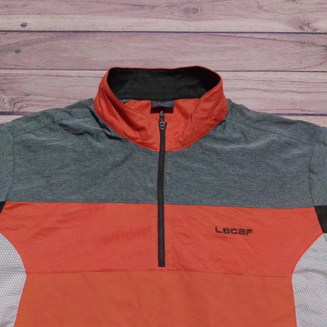 Baselayer Lecaf Second, Fesyen Pria, Pakaian , Atasan di Carousell