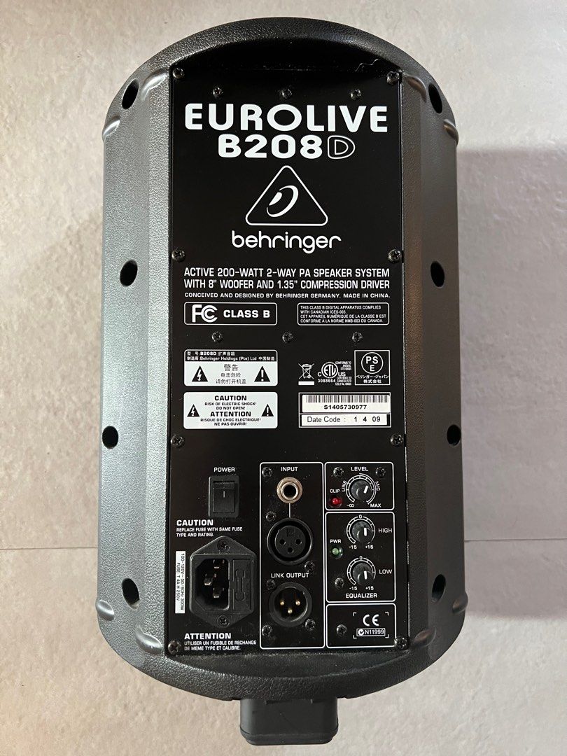 Behringer Eurolive B208D 200W, Audio, Soundbars, Speakers & Amplifiers ...