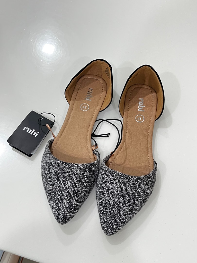 BN Rubi tweed flats, Women's Fashion, Footwear, Flipflops and Slides on ...